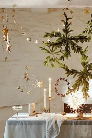 TERRAIN Iron Celestial Star Garland