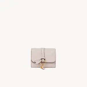 Chloé Small Alphabet Tri-fold In Grained Leather Single - Wild Grey