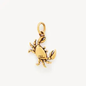 Chloé Alphabet Crab Charm - Gold Color
