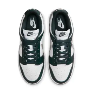 Nike Dunk Low Sneakers - Green