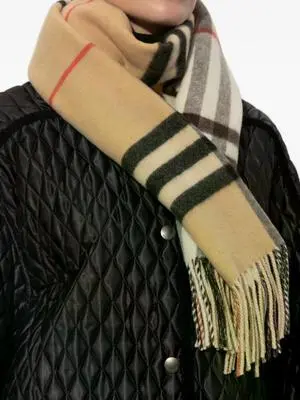 Burberry Check-pattern Fringed-hem Scarf