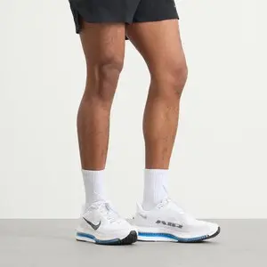 Nike Pegasus Premium Sneakers - White/black/blue