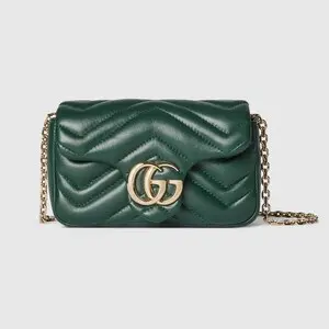 Gucci Gg Marmont Mini Shoulder Bag In Matelassé Chevron Leather - Green