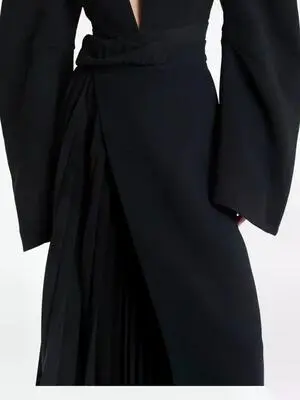 A.W.A.K.E. Mode Pleated Insert Skirt