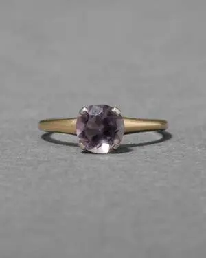 Alexis Bittar 1970s 14k And White Ring With Amethyst Solitaire - Gold