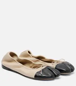 CHRISTEN Tabi Leather Ballet Flats - Beige