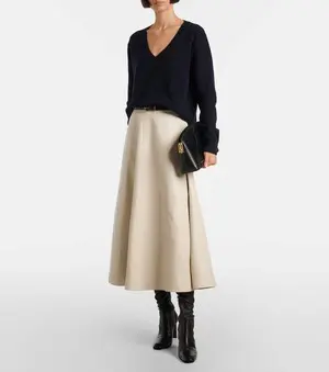 Vince Cashmere V-neck Sweater