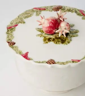 BORDALLO PINHEIRO Earthenware Container