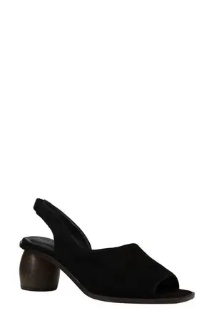 Pelle Moda Leevi Slingback Sandal - Black