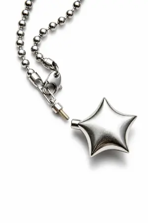 67JEWELRY Puffed Star Chain Necklace