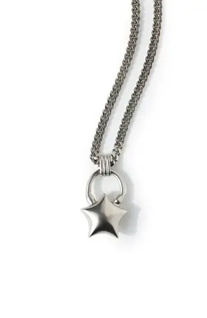 67JEWELRY Mini Puffed Star Necklace - Silver