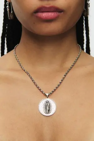 67JEWELRY Virgin Mary Pendant Necklace