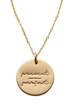 MADE BY MARY Pause Collection Disc Necklace Silver - Present-perfect