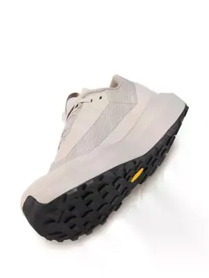 Arc'teryx Norvan Ld 4 Gtx Logo Sneakers - Neutrals