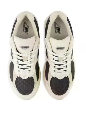 NEW BALANCE 2002r Lace-up Sneakers - Neutrals