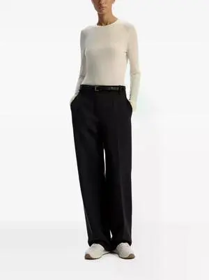 12 STOREEZ Crew-neck Fine Knit Top