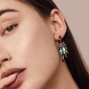 BILL SKINNER STUDIO Bejewelled Beetle Drop Earrings - Bettle