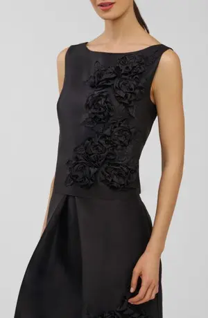 KAY UNGER Anita Floral Appliqué Sleeveless Top