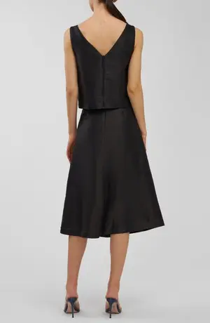KAY UNGER Anita Floral Appliqué Sleeveless Top