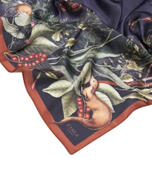 FABLE ENGLAND Wolf Garden Narrative Square Scarf - Navy