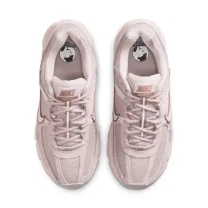 Nike Zoom Vomero Sneakers With Reflective Accents