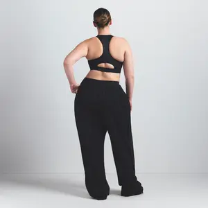 Nike Skims Shine High-neck Bra