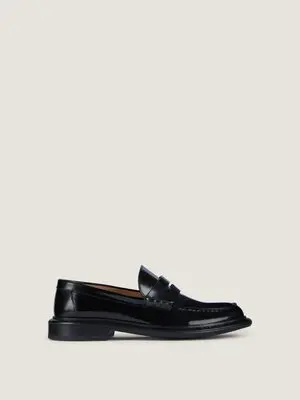 Givenchy Gent Loafers In Brushed Leather - Black