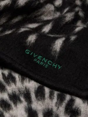 Givenchy Scarf In Wool Jacquard With Animal Print