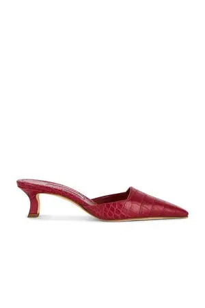 Manolo Blahnik Moiramu 50 Pumps