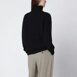 TOTEME Cashmere Turtleneck Sweater