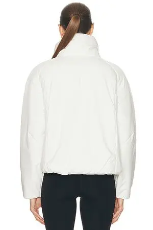 Beyond Yoga Warm Up Puffer Jacket - Glacier