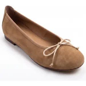 MENINA STEP Sofia Elastic Suede Ballet Flat - Camel
