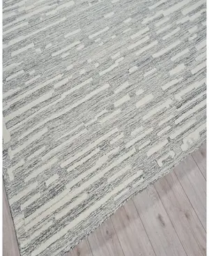 EXQUISITE RUGS Carmel 6877 Area Rug 4'x6
