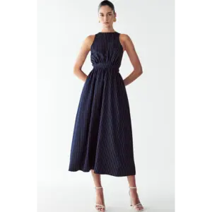 Willa Maxi Day Dresses