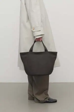 THE ROW Sisal Cotton Canvas Tote Bag - Brown