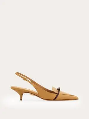 Ferragamo Contrast Stitching Pumps