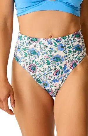 Carve Designs Lani Pocket Compression Bottom - Cloud Multifloral