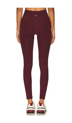 437 The V Legging In Burgundy