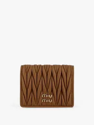 Miu Miu Quilted Leather Wallet - Beige