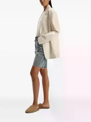 12 STOREEZ Frayed-edge Denim Shorts