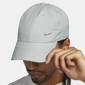Nike Dri-fit Club Unstructured Metal Swoosh Baseball Cap