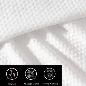 Vera Wang Matelasse Woven Cotton Blanket, Full/queen - White
