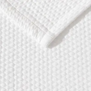 Vera Wang Matelasse Woven Cotton Blanket, King - White