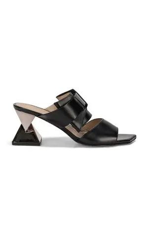 CHRIS DONOVAN Aki Sandal - Black