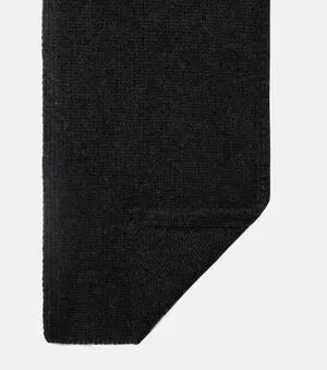 THE ROW Neki Cashmere Scarf
