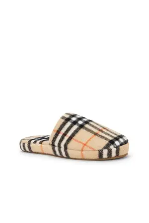 Burberry Flat Mule - Sand Ip Check