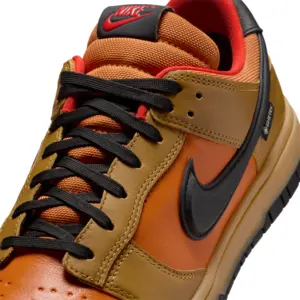 Nike Dunk Low Gore-tex Sneakers - Brown