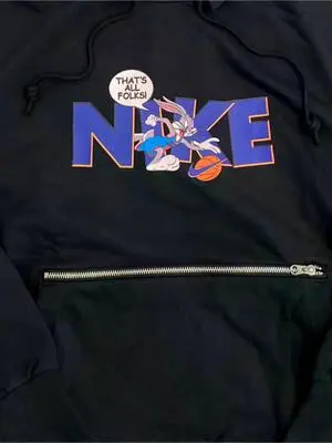 Nike Graphic Hoodie