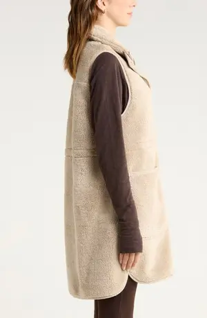 Zella Longline Faux Shearling Vest - Tan Oxford