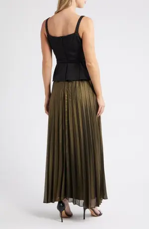 Julia Jordan Mixed Media Pleated Dress